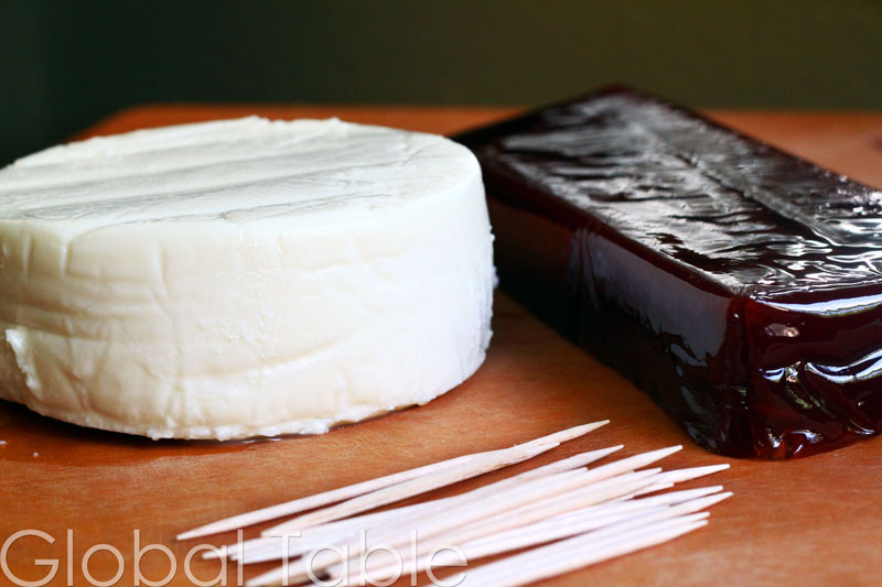 Brazilian Romeo and Juliet | Romeu e Julieta | Global Table Adventure